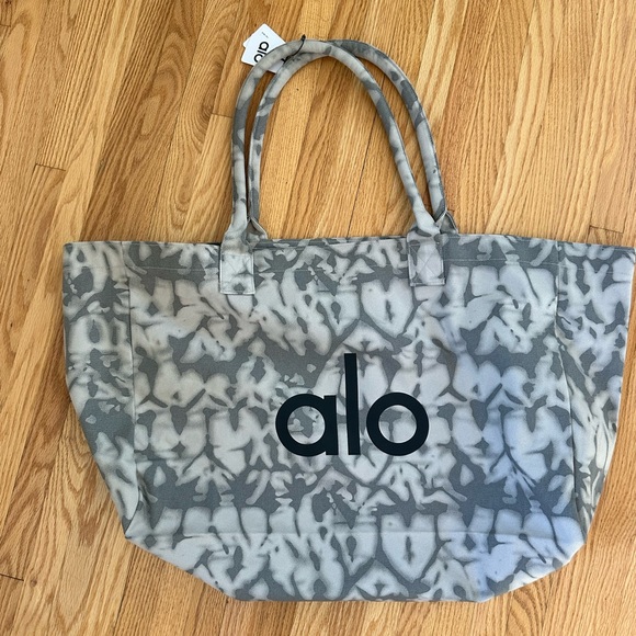 ALO Yoga | Bags | Alo Yoga Camouflage Gray Tote Bag | Poshmark